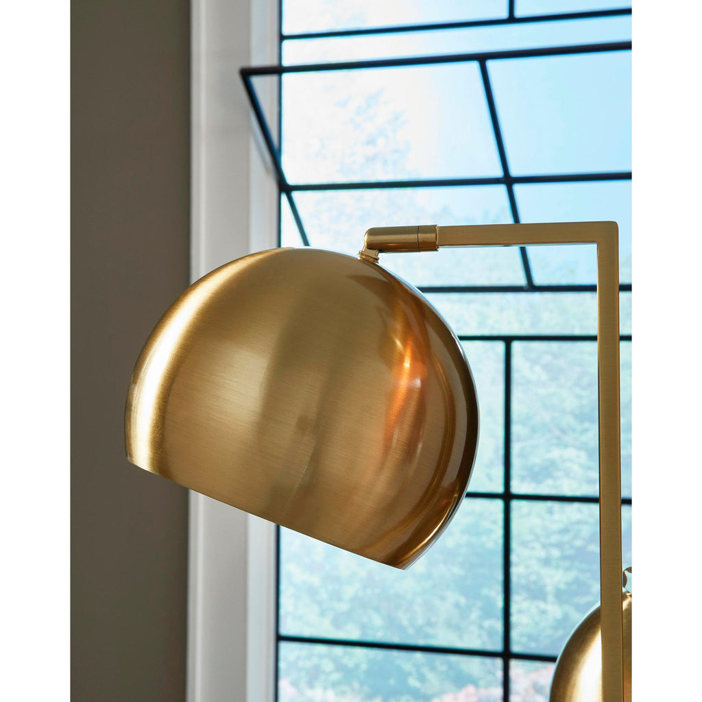 Signature Design by Ashley Sorcha Floorstanding Lamp L206111